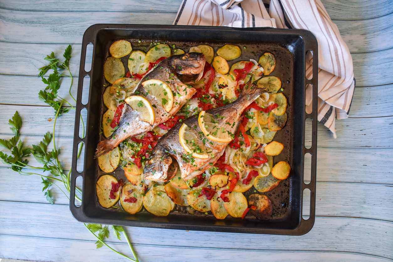 Nebrangi žuvis, kuri patinka visiems: kaip doradą visai paprastai ...